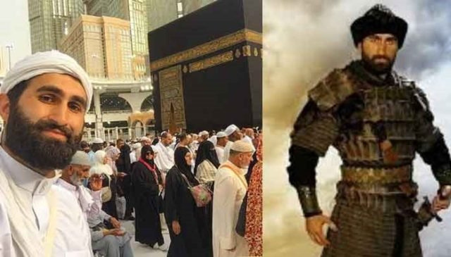 Turkish actor Celal Al shares his pictures with holy Kaaba